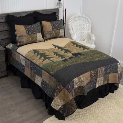 Quilts and Bedding - Cracker Barrel