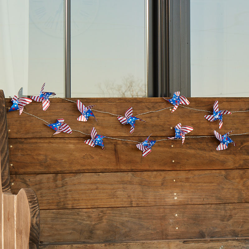 Pinwheel String Lights - Cracker Barrel