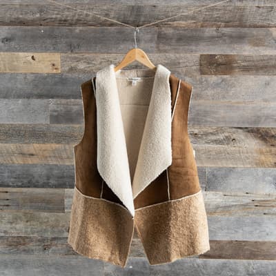 Women's Clothing Accessories - Cracker Barrel