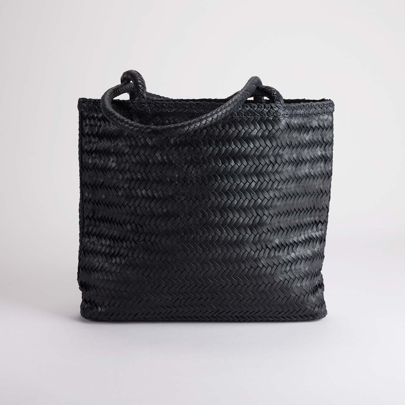 Black Braided Tote - Cracker Barrel
