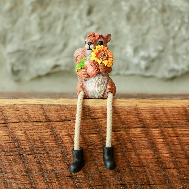Squirrel Shelf Sitter - Cracker Barrel
