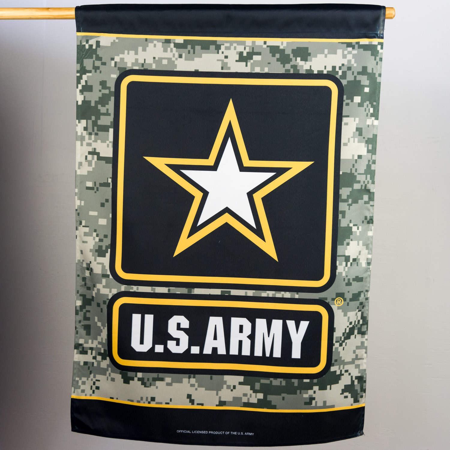 U.S Army Vertical Flag - Cracker Barrel