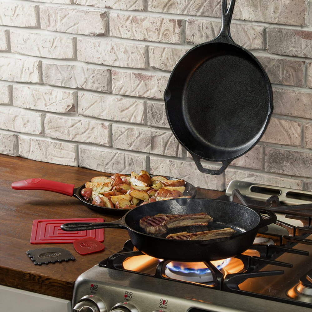 Kitchen Dining - Cracker Barrel